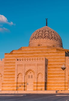 Bahrain - Travle Guide, Places ton Visit, Things to Do, Shopping | IndiGo