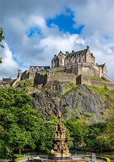 Edinburgh - Travel Guide, Places to Visit, Food, Shopping | IndiGo